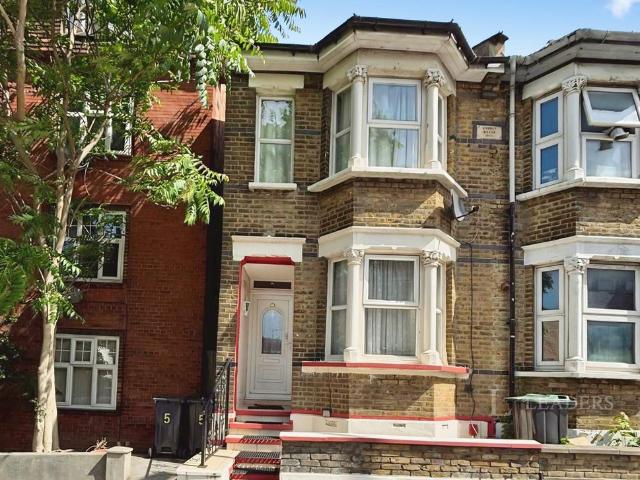 Croydon, CR0 Studio to rent £1,150 pcm £265 pw