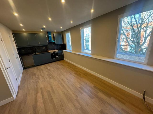 Croydon, CR0 Studio to rent £1,199 pcm £277 pw