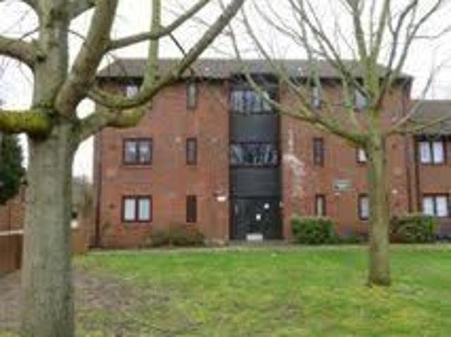 Croydon Grove, Croydon CR0, 1 bed flat to rent, £1,500 pcm | PrimeLocation