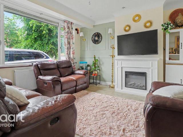 Croydon Road, Croydon 3 bed semi detached house to rent £2,300 pcm £531 pw