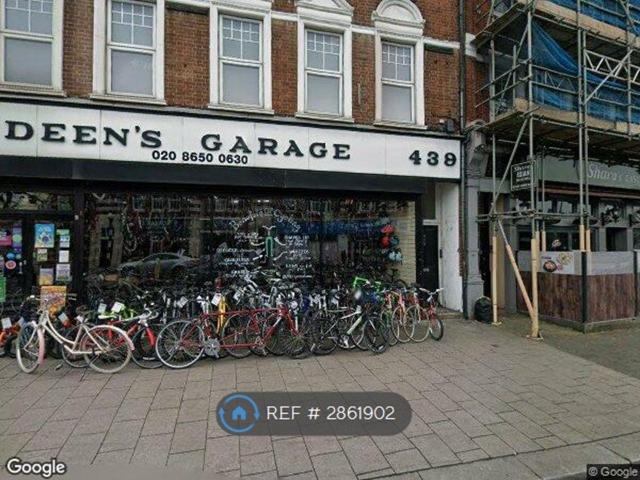 Croydon Road, Beckenham BR3, 2 bed flat to rent, £1,600 pcm | PrimeLocation