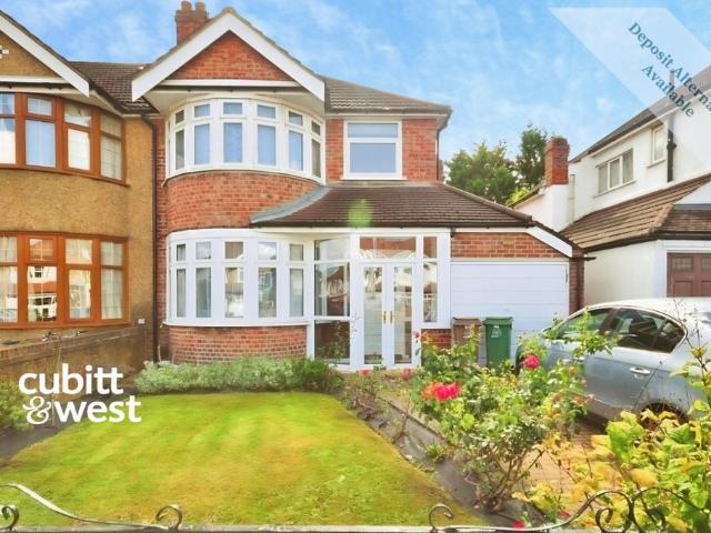 Croydon Road Beddington CR0 3 bed semi detached house to rent £2,250 pcm £519 pw