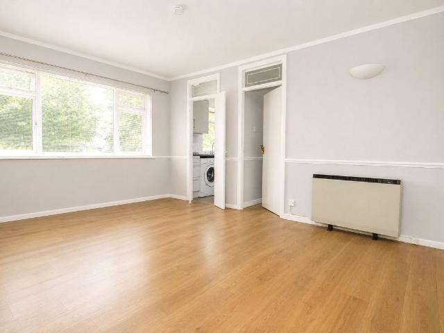 Croydon Road, London SE20, 1 bed flat to rent, £1,350 pcm | PrimeLocation