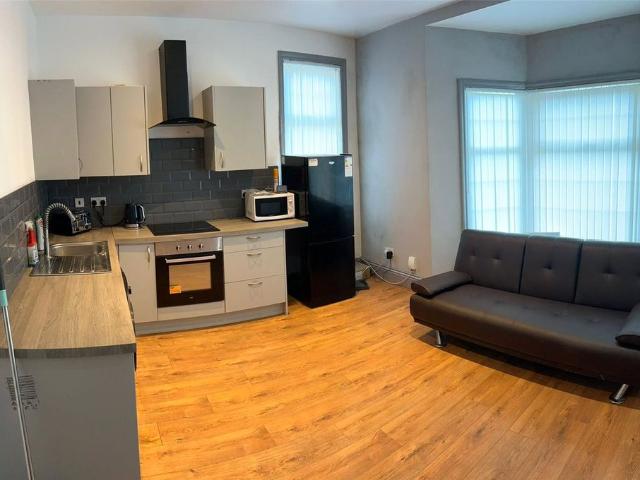 Croydon Road, Middlesbrough TS1, 2 bed detached house to rent, £725 pcm | PrimeLocation