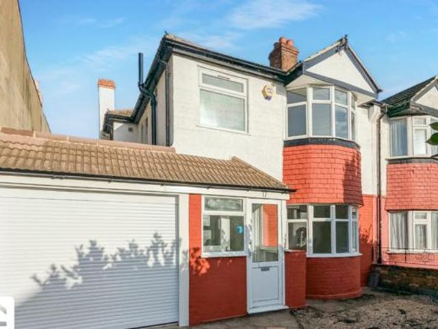 Croydon, Surrey, 3 Bedroom Semi detached