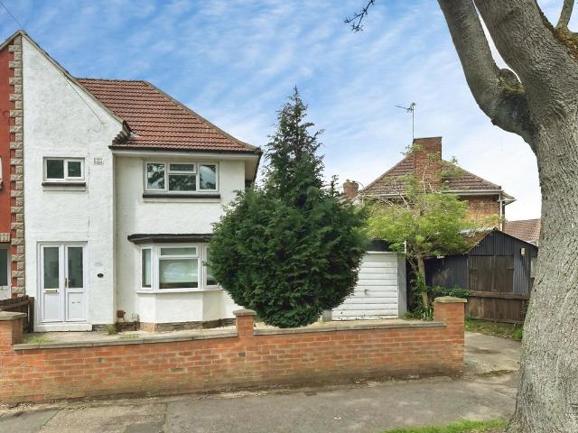 Croyland Road, Peterborough, PE4 3 bed property to rent £1,095 pcm £253 pw