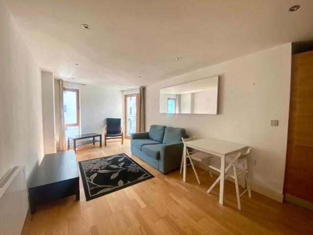 Crozier House, Leeds LS10, 1 bed flat to rent, £875 pcm | PrimeLocation