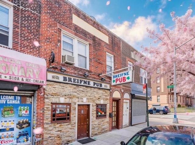 Crocheron Ave, Flushing, Home For Sale