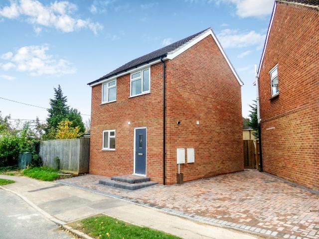 Croft Avenue, Kidlington OX5, 2 bed detached house to rent, £1,625 pcm | PrimeLocation