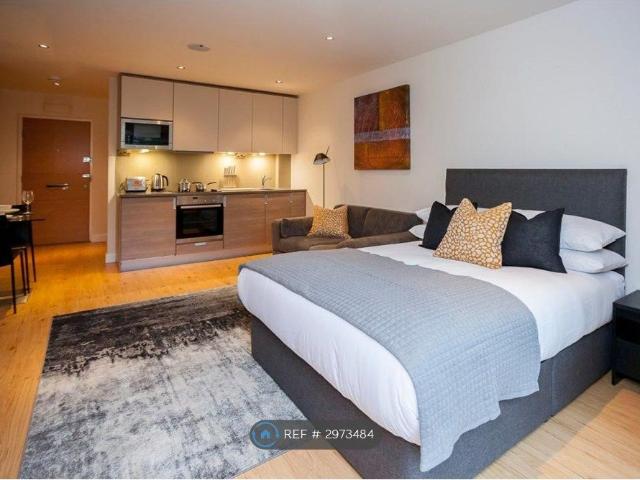 Croft House, London NW9, Studio to rent, £1,400 pcm | PrimeLocation