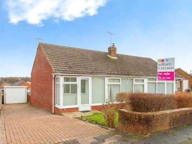 Croft House Rise, Morley, 2 Bedroom Semi detached
