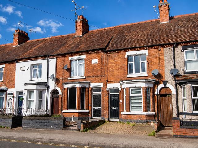 Croft Road, Nuneaton CV10, 3 bed terraced house to rent, £1,000 pcm | PrimeLocation