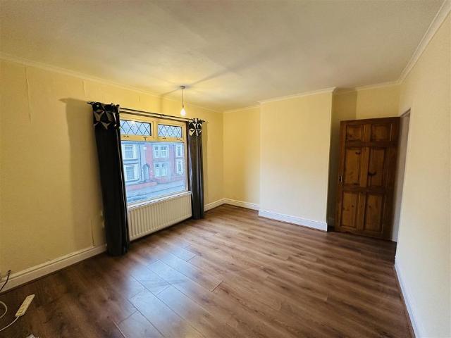 Croft Road, Nuneaton, CV10