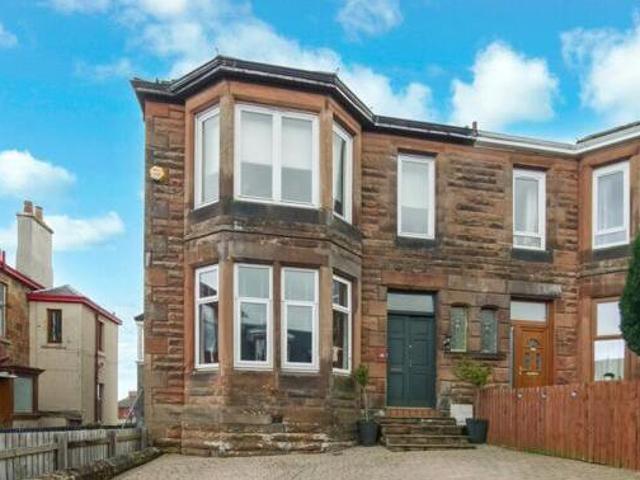 Croft Road, Cambuslang, 2 Bedroom Flat