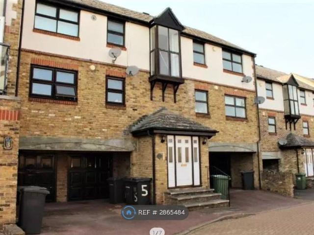 Crofton Park, London SE4, 1 bed flat to rent, £1,500 pcm | PrimeLocation