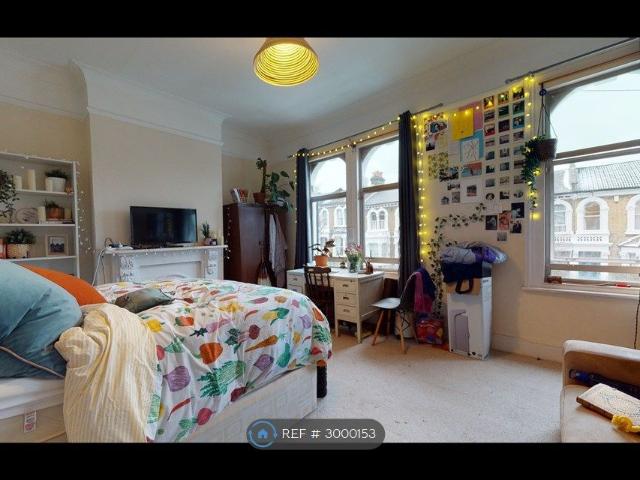Crofton Road, London SE5, 6 bed terraced house to rent, £5,200 pcm | PrimeLocation