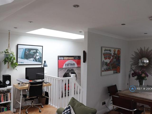 Crofton Road, London, SE5 1 bed flat to rent £2,000 pcm £462 pw