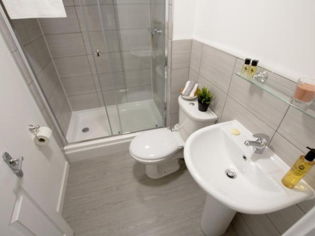 Crofton Street, Manchester M14, 6 bed shared accommodation to rent, £771 pcm | PrimeLocation