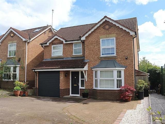 Crofters Close, Northampton NN4, 4 bed detached house to rent, £1,600 pcm | PrimeLocation