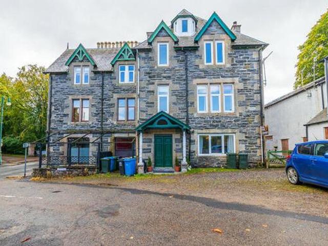 Cromartie Buildings, Strathpeffer, 4 Bedroom Maisonette