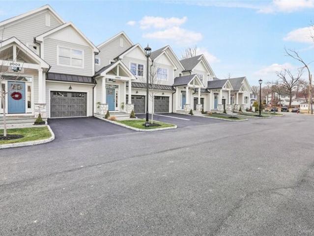 Crompond Rd Unit,yorktown Heights, Condo For Sale