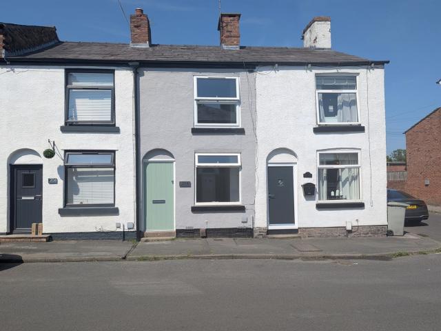 Crompton Road, Macclesfield, 2 bedroom, Terraced