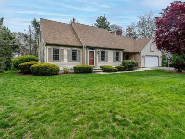 Cromwell Dr, Yarmouth Port, Home For Sale