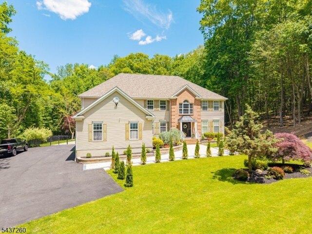 Cromwell Dr, Chester Township, Home For Sale