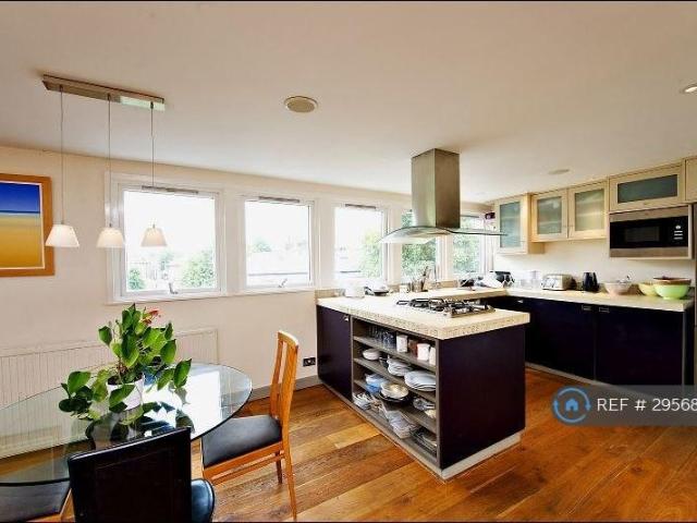 Cromwell Grove, London, W6 4 bed semi detached house to rent £4,600 pcm £1,062 pw