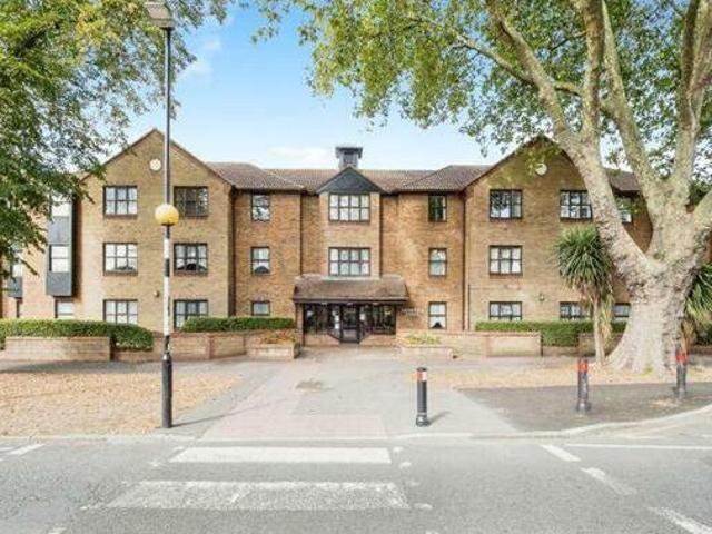 Cromwell Lodge, Longbridge Road, 1 Bedroom Retirement