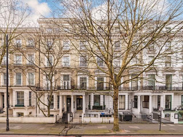 Cromwell Road, Earls Court SW5, 3 bed flat to rent, £6,000 pcm | PrimeLocation