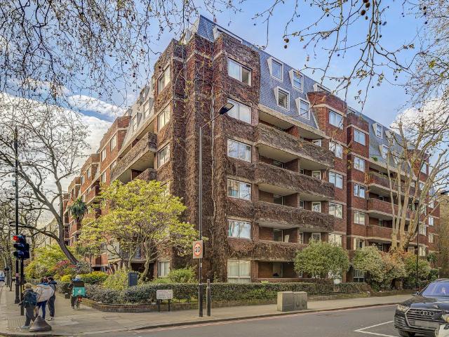 Cromwell Road, Earls Court SW5, Studio to rent, £2,058 pcm | PrimeLocation