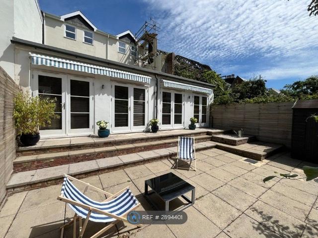 Cromwell Road, Hove BN3, 1 bed flat to rent, £1,300 pcm | PrimeLocation