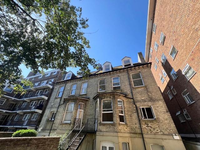 Cromwell Road, Hove BN3, 2 bed flat to rent, £1,850 pcm | PrimeLocation