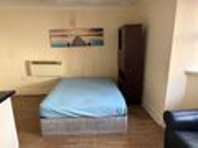 Cromwell Road, Luton LU3, Room to rent, £700 pcm | PrimeLocation
