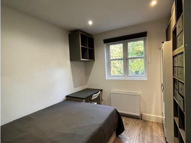 Cromwell Road, Luton LU3, Room to rent, £850 pcm | PrimeLocation