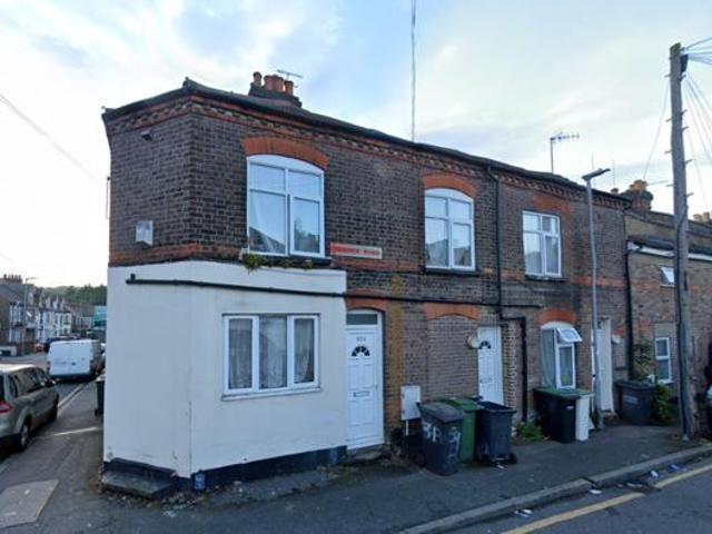 Cromwell Road, Luton, 2 Bedroom Ground