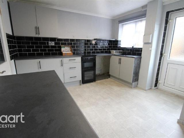 Cromwell Road, LEICESTER 2 bed terraced house to rent £1,095 pcm £253 pw