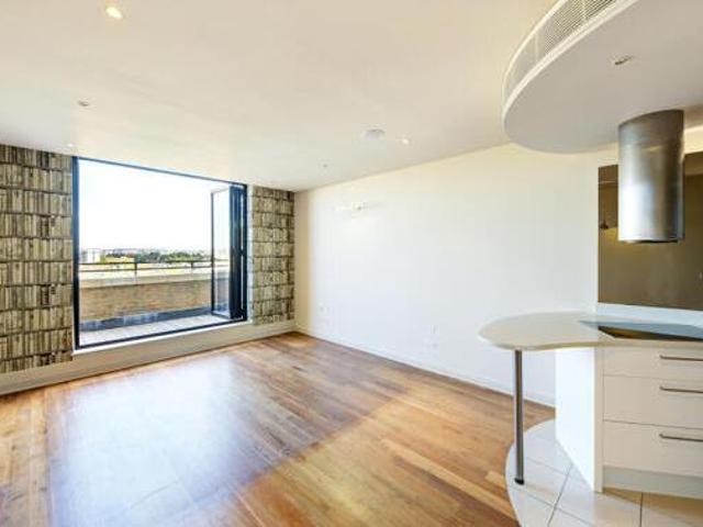 Cromwell Road, London, 3 Bedroom Flat