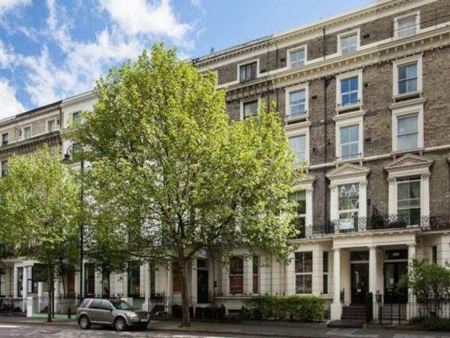 Cromwell Road, London SW5, 2 bed flat to rent, £3,012 pcm | PrimeLocation