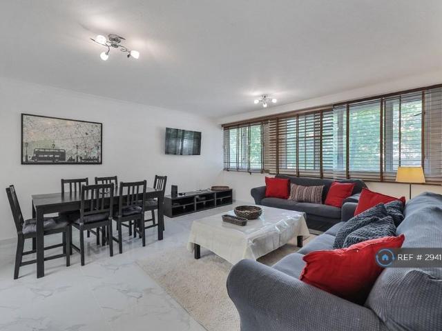 Cromwell Road, London, SW5 2 bed flat to rent £3,354 pcm £774 pw