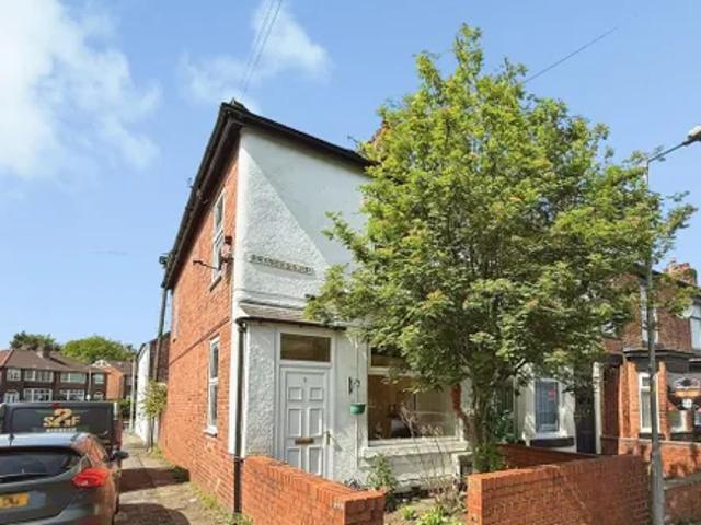 Cromwell Road, Simister, M25 1HR, United Kingdom | 2 bed house for rent #167863619 | Rentberry