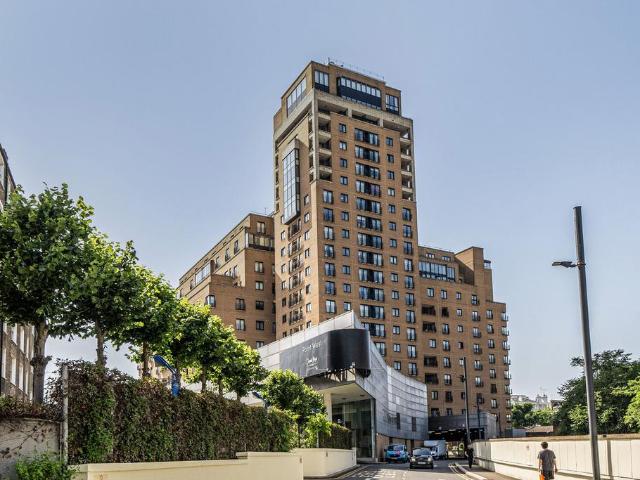 Cromwell Road, South Kensington. 1 bed flat to rent £3,000 pcm £692 pw