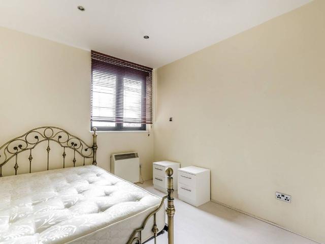 Cromwell Road, South Kensington, London SW7, 2 bed flat to rent, £3,814 pcm | PrimeLocation