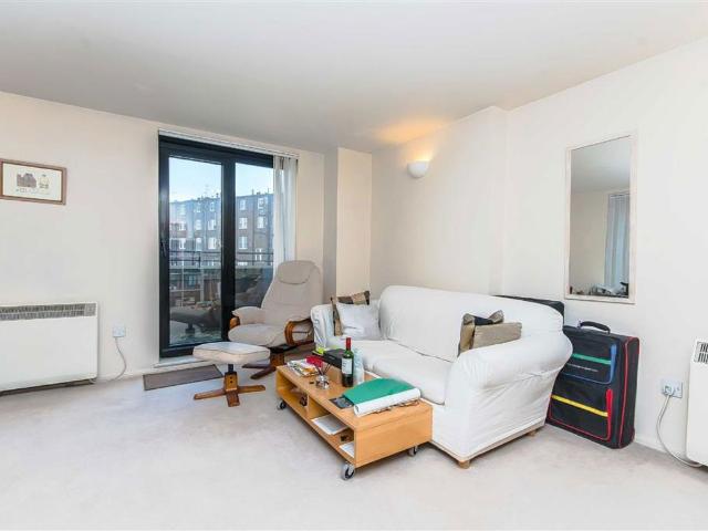 Cromwell Road, South Kensington SW7, 1 bed flat to rent, £2,600 pcm | PrimeLocation