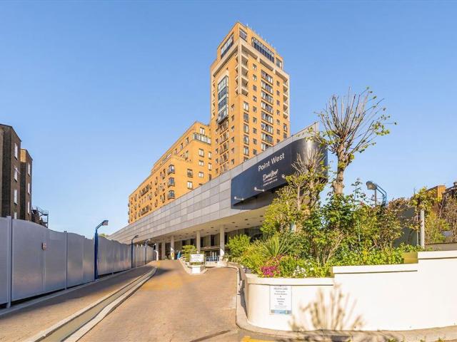 Cromwell Road, South Kensington SW7, 3 bed flat to rent, £4,996 pcm | PrimeLocation