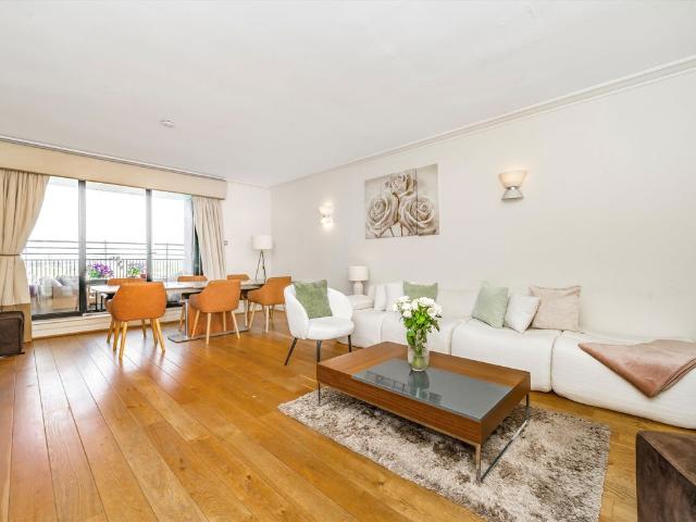 Cromwell Road, South Kensington SW7, 3 bed flat to rent, £4,996 pcm | PrimeLocation