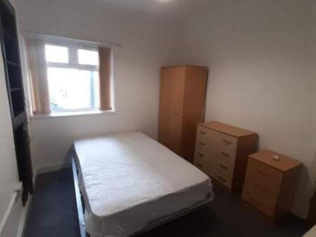 Cromwell Street Double Room