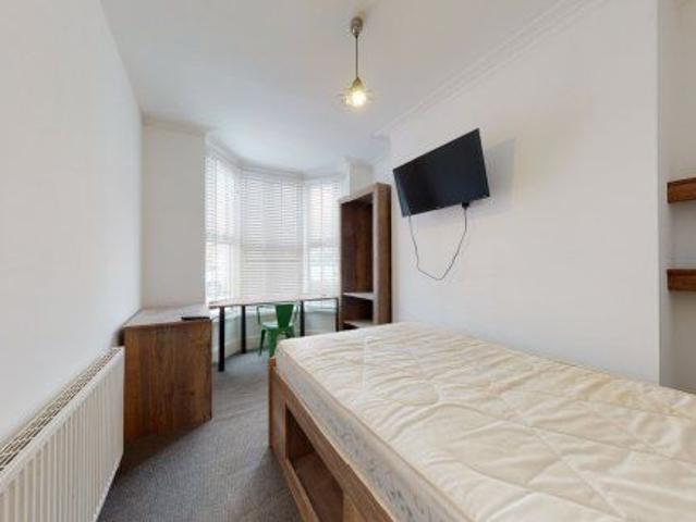 Cromwell Street, Lincoln, Lincolnshire LN2, 4 bed shared accommodation to rent, £498 pppm | PrimeLocation