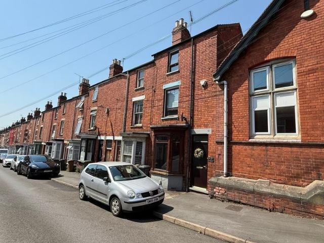 Cromwell Street, Lincoln LN2, 3 bed terraced house to rent, £1,250 pcm | PrimeLocation